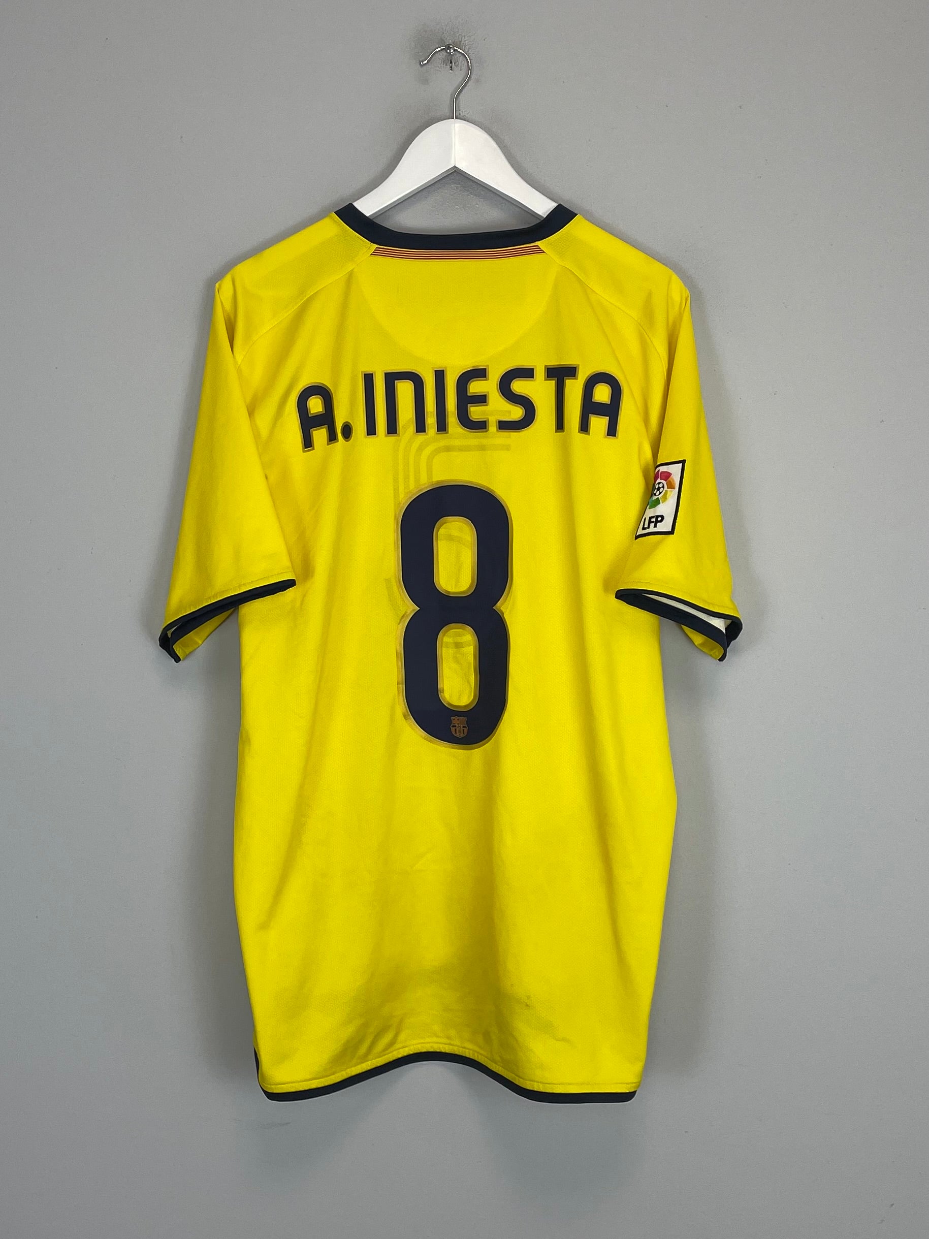 Cult Kits | 2008/10 BARCELONA INIESTA #8 AWAY SHIRT (XL) NIKE