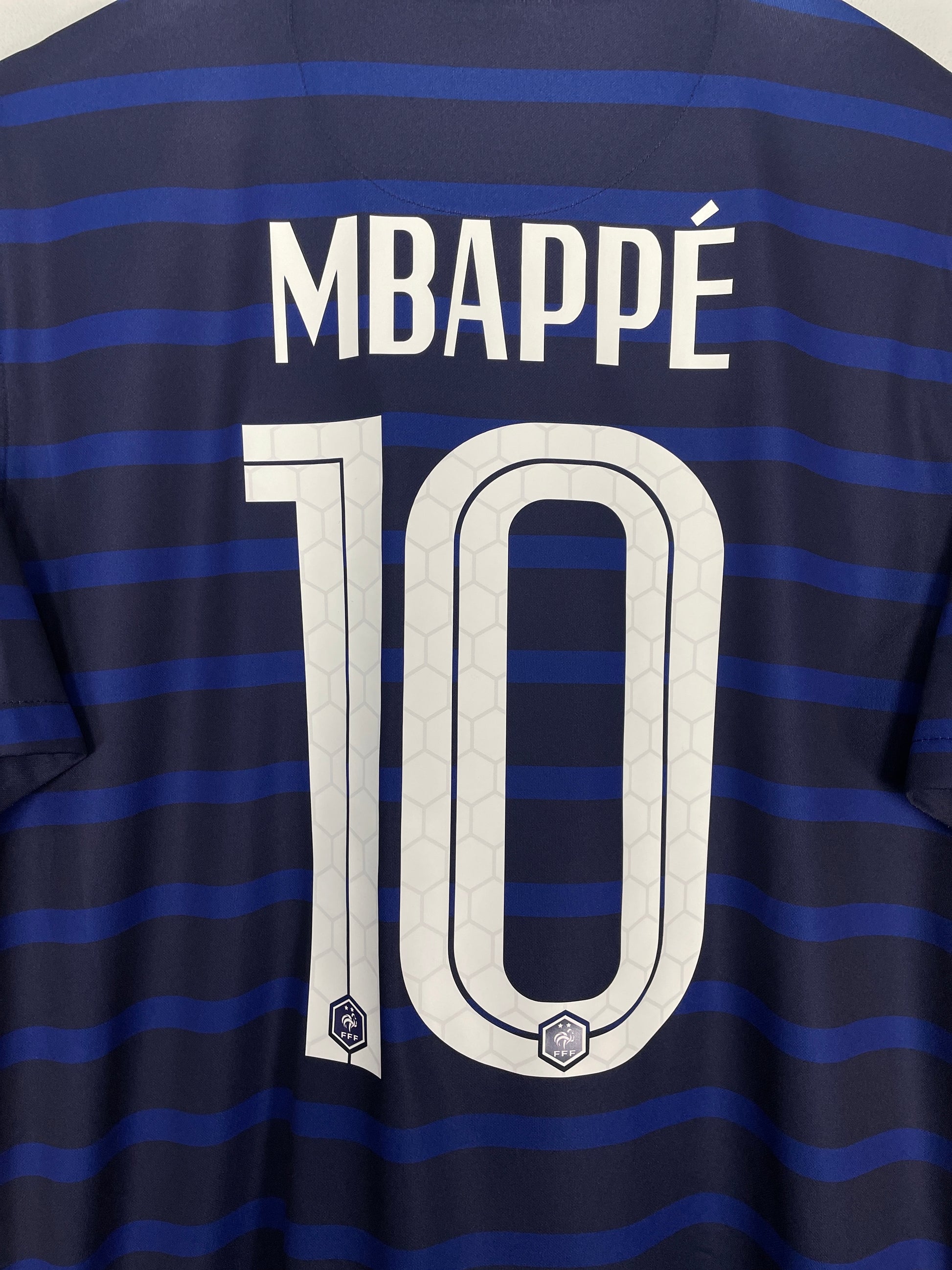 CULT KITS - 2020/21 FRANCE MBAPPE #10 HOME SHIRT (L) NIKE – Cult Kits