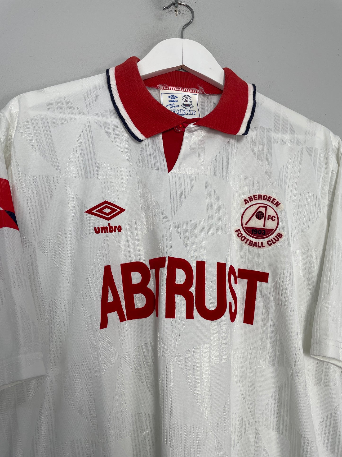 CULT KITS - 1990/92 ABERDEEN AWAY SHIRT (XL) UMBRO – Cult Kits