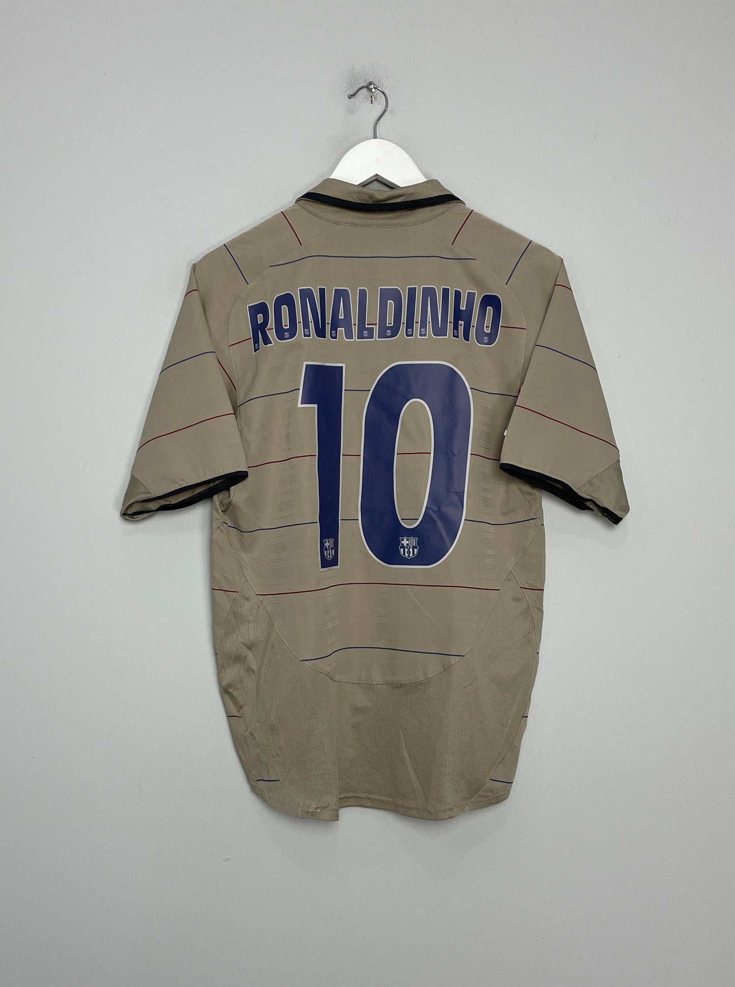CULT KITS - 2003/04 BARCELONA RONALDINHO #10 AWAY SHIRT (S) NIKE – Cult ...