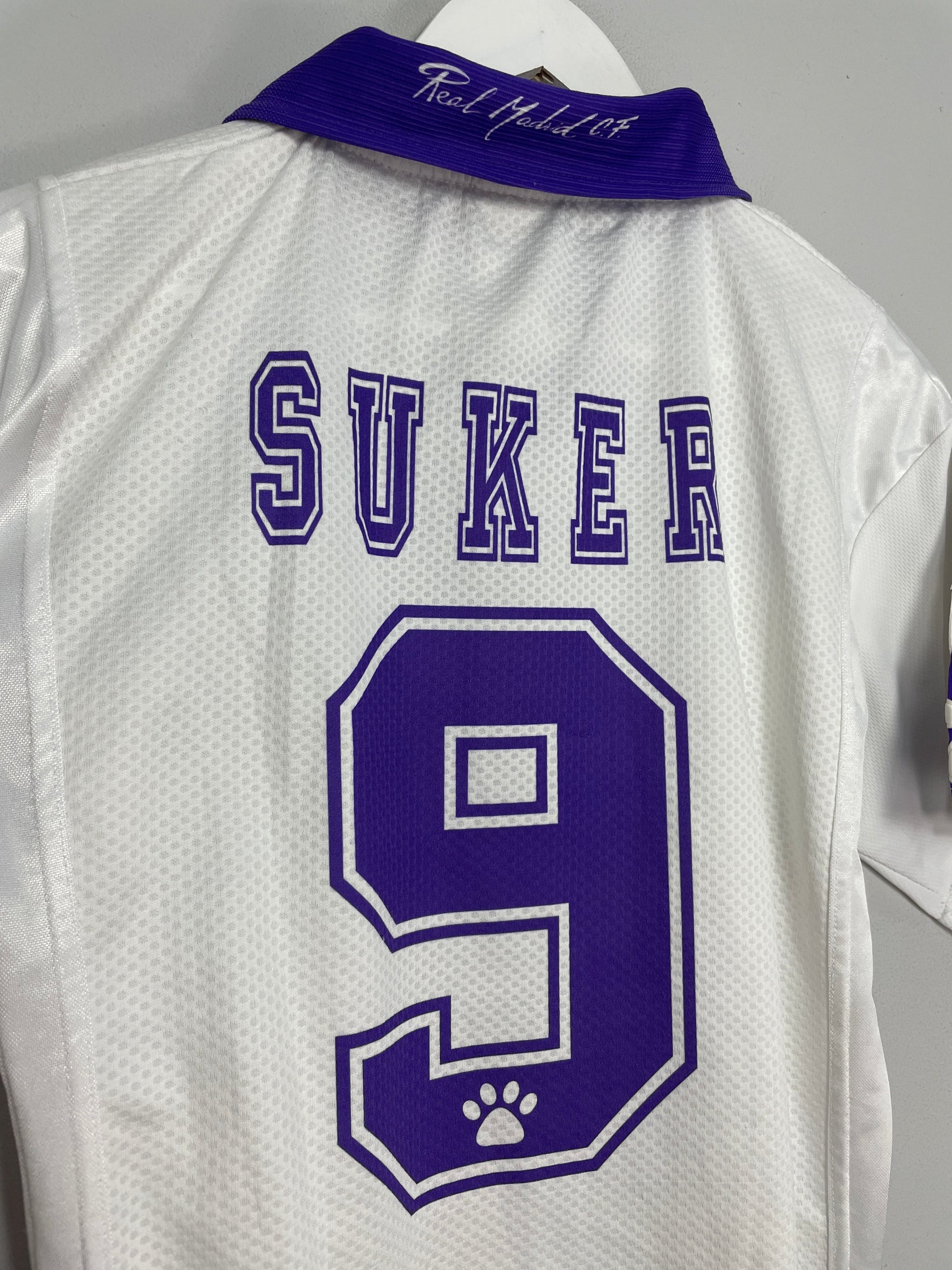 CULT KITS | 1997/98 REAL MADRID SUKER #9 HOME SHIRT (XS) KELME – Cult Kits