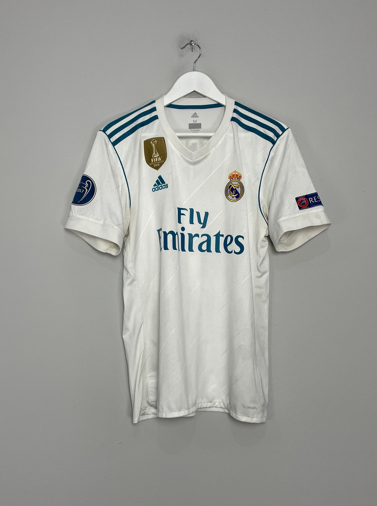 CULT KITS - 2017/18 REAL MADRID ISCO #22 HOME SHIRT (M) ADIDAS – Cult Kits