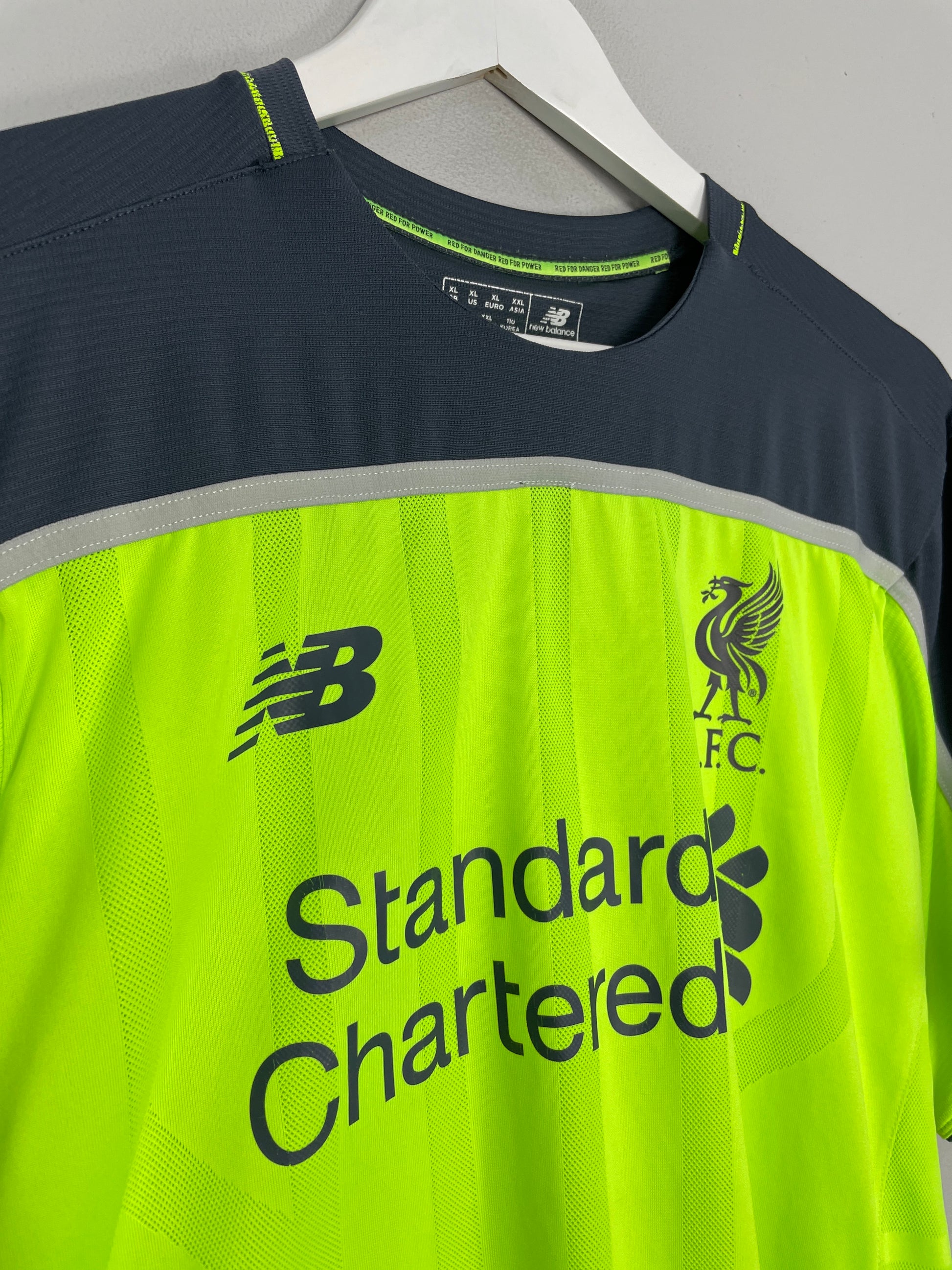 CULT KITS | 2016/17 LIVERPOOL COUTINHO #10 THIRD SHIRT (XL) NEW BALANCE ...