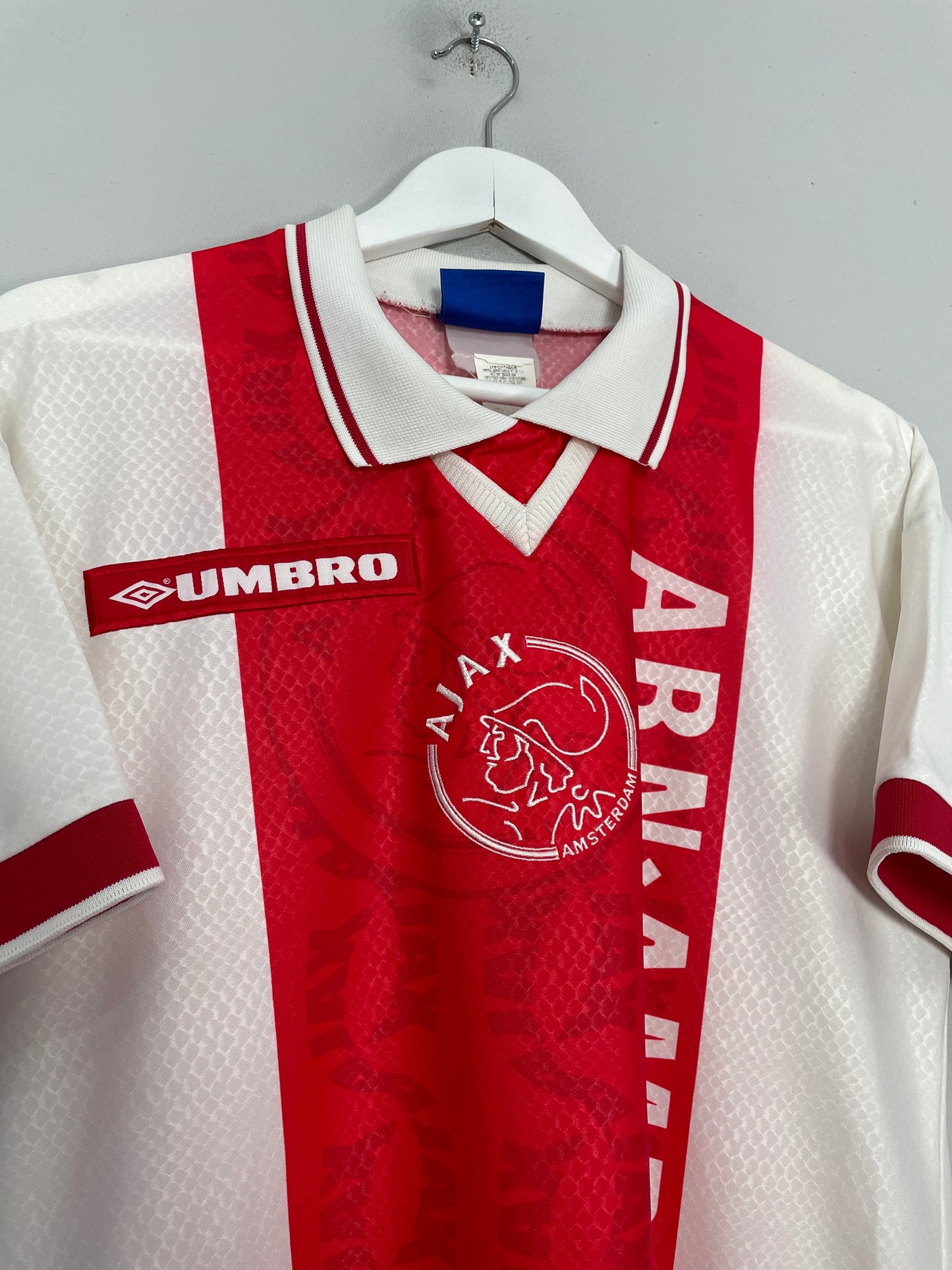 CULT KITS - 1998/99 AJAX HOME SHIRT (M) UMBRO – Cult Kits
