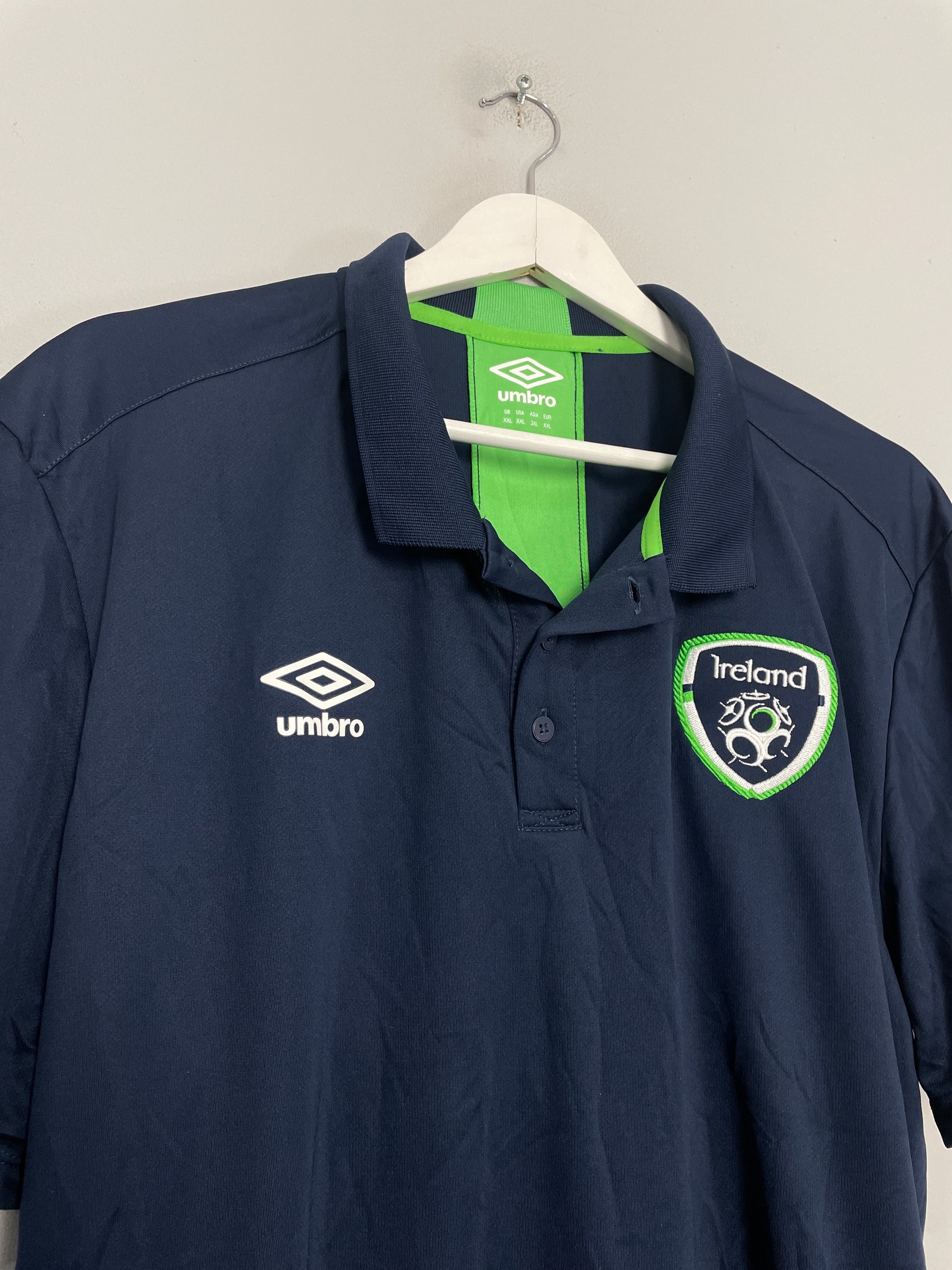 CULT KITS - 2016 IRELAND POLO SHIRT (XXL) UMBRO – Cult Kits