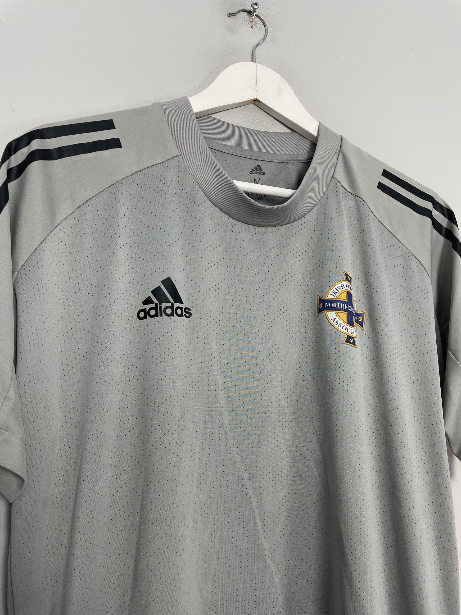 CULT KITS - 2019/20 NORTHERN IRELAND TRAINING SHIRT (M) ADIDAS – Cult Kits
