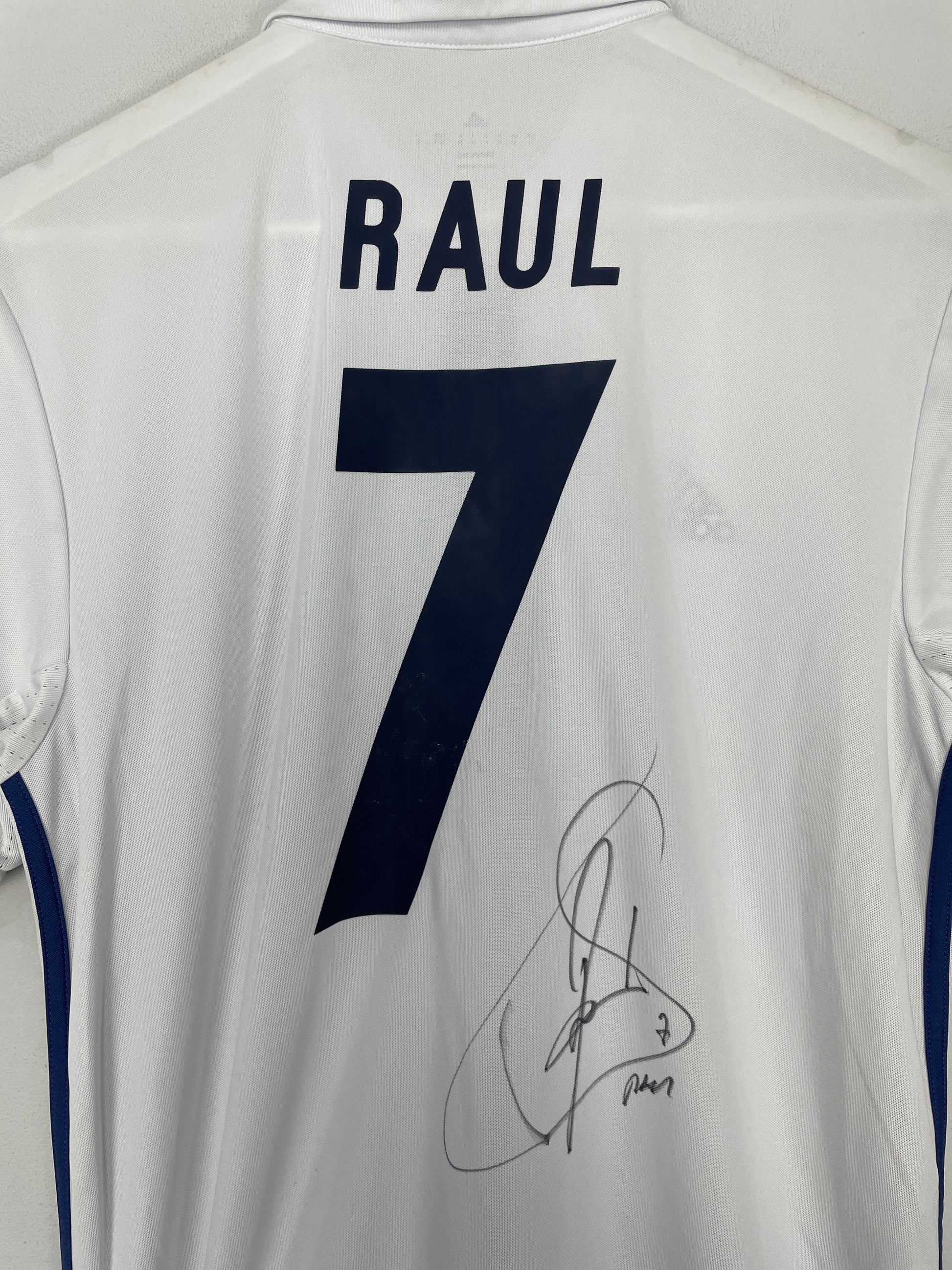 CULT KITS - 2016/17 REAL MADRID RAUL #7 *SIGNED* HOME SHIRT (M) ADIDAS ...