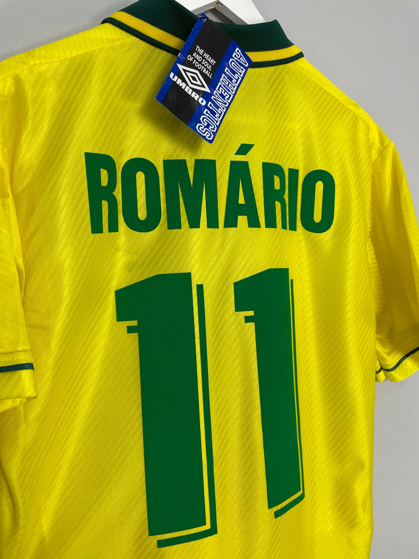 CULT KITS | 1994/96 BRAZIL ROMARIO #11 *BNWT* HOME SHIRT (M) UMBRO ...