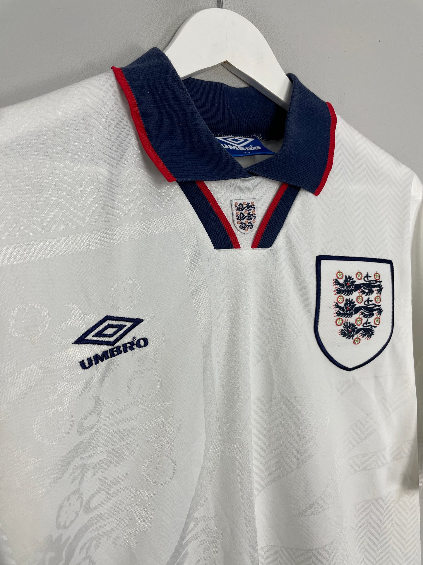 CULT KITS | 1993/95 ENGLAND HOME SHIRT (XL) UMBRO – Cult Kits
