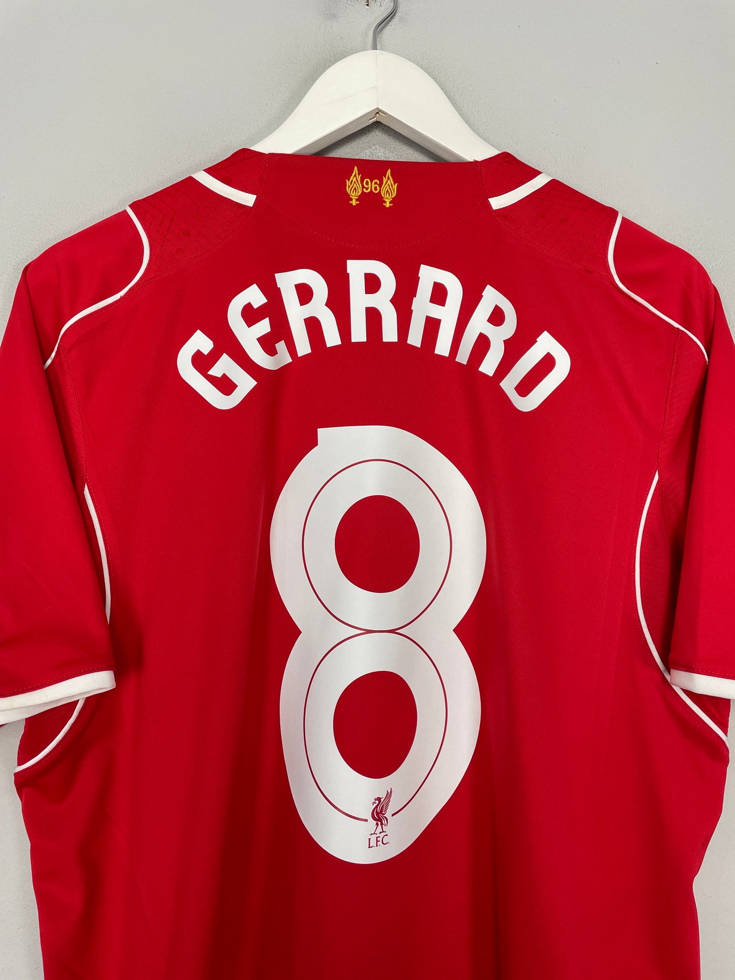 CULT KITS - 2014/15 LIVERPOOL GERRARD #8 HOME SHIRT (L) WARRIOR – Cult Kits