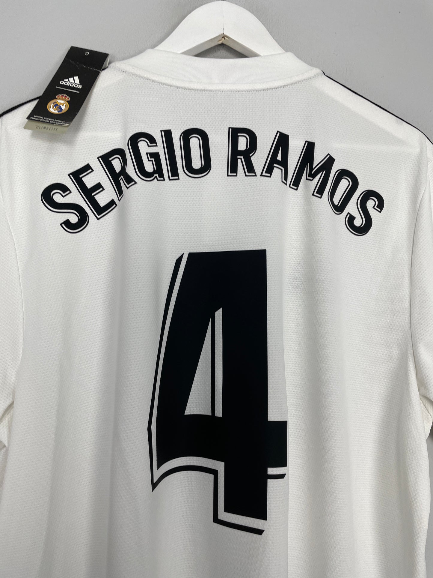 CULT KITS - 2018/19 REAL MADRID SERGIO RAMOS #4 *BNWT* HOME SHIRT (XL ...