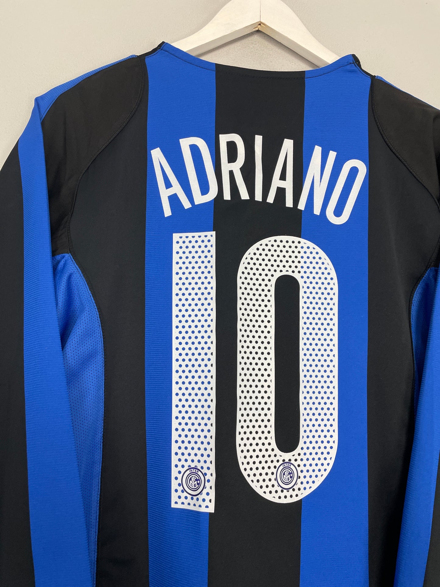 CULT KITS - 2004/05 INTER MILAN ADRIANO #10 L/S HOME SHIRT (M) NIKE ...