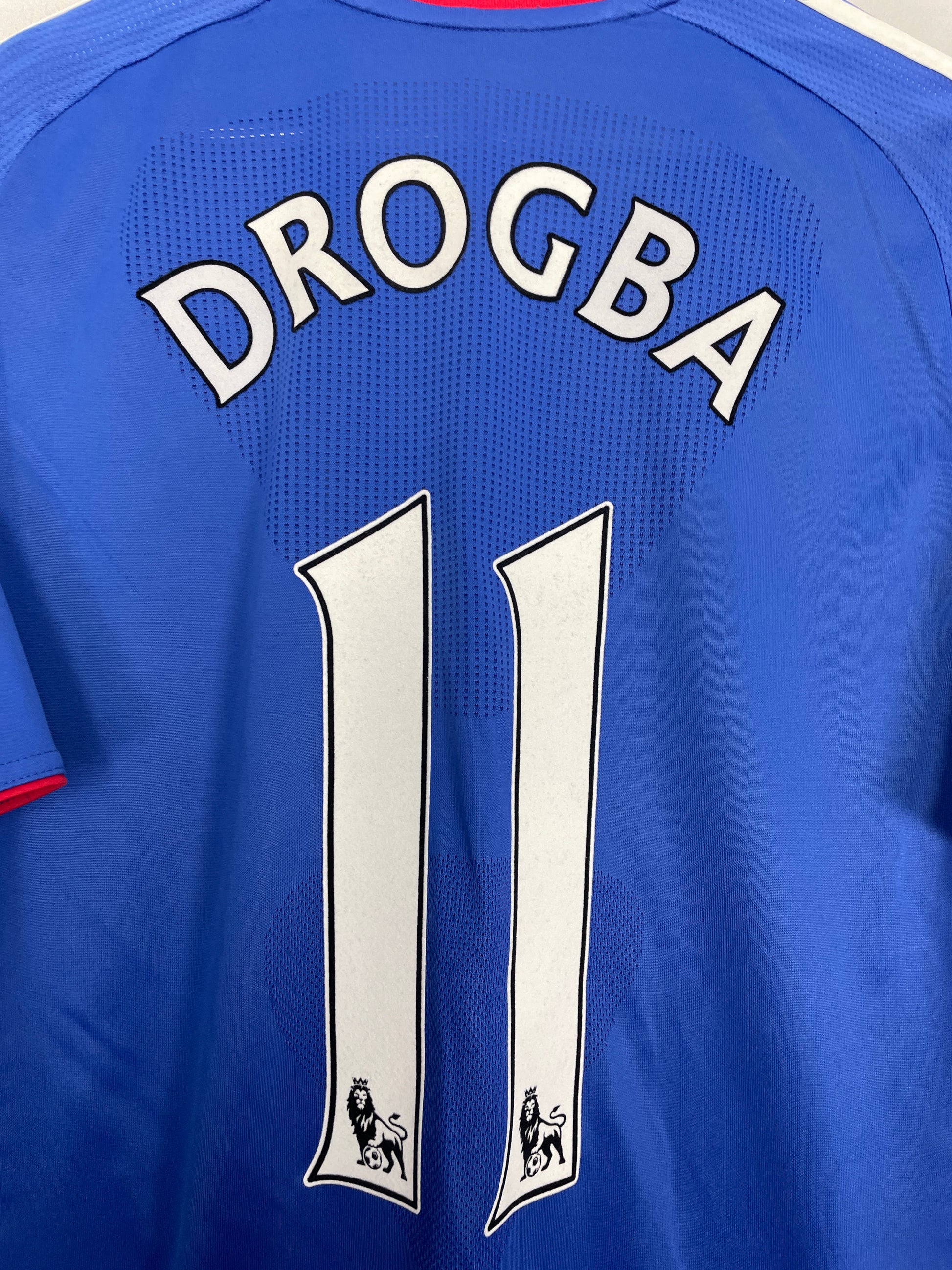 CULT KITS - 2010/11 CHELSEA DROGBA #11 HOME SHIRT (M) ADIDAS – Cult Kits