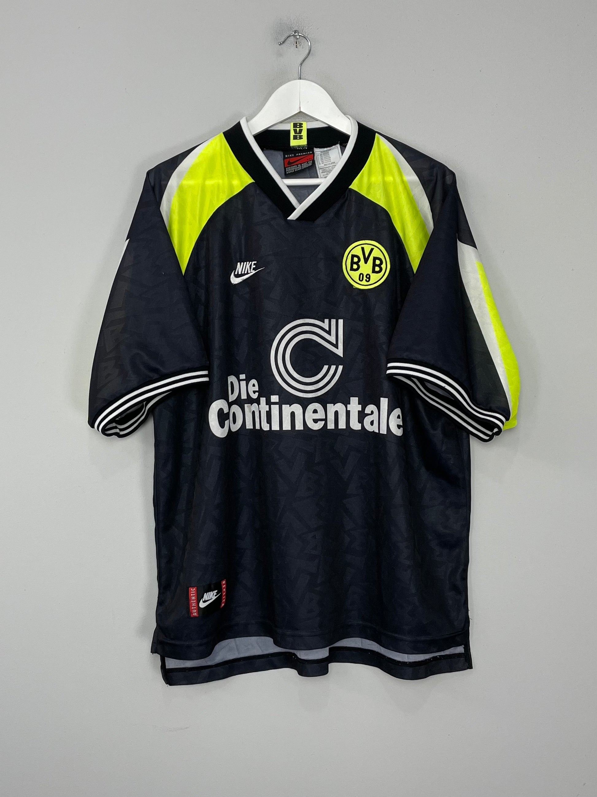 CULT KITS - 1995/96 DORTMUND AWAY SHIRT (XXL) NIKE – Cult Kits