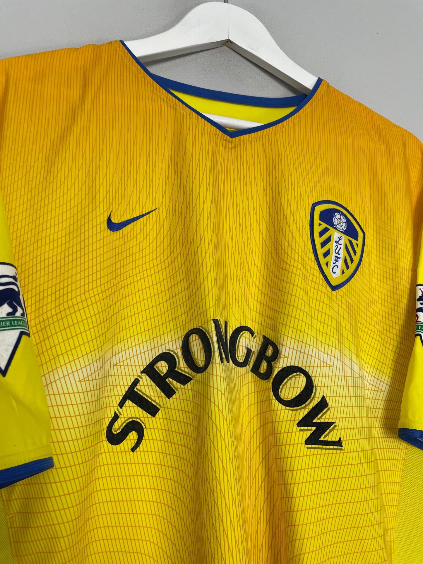 CULT KITS - 2002/03 LEEDS UNITED KEWELL #7 AWAY SHIRT (XL) NIKE – Cult Kits