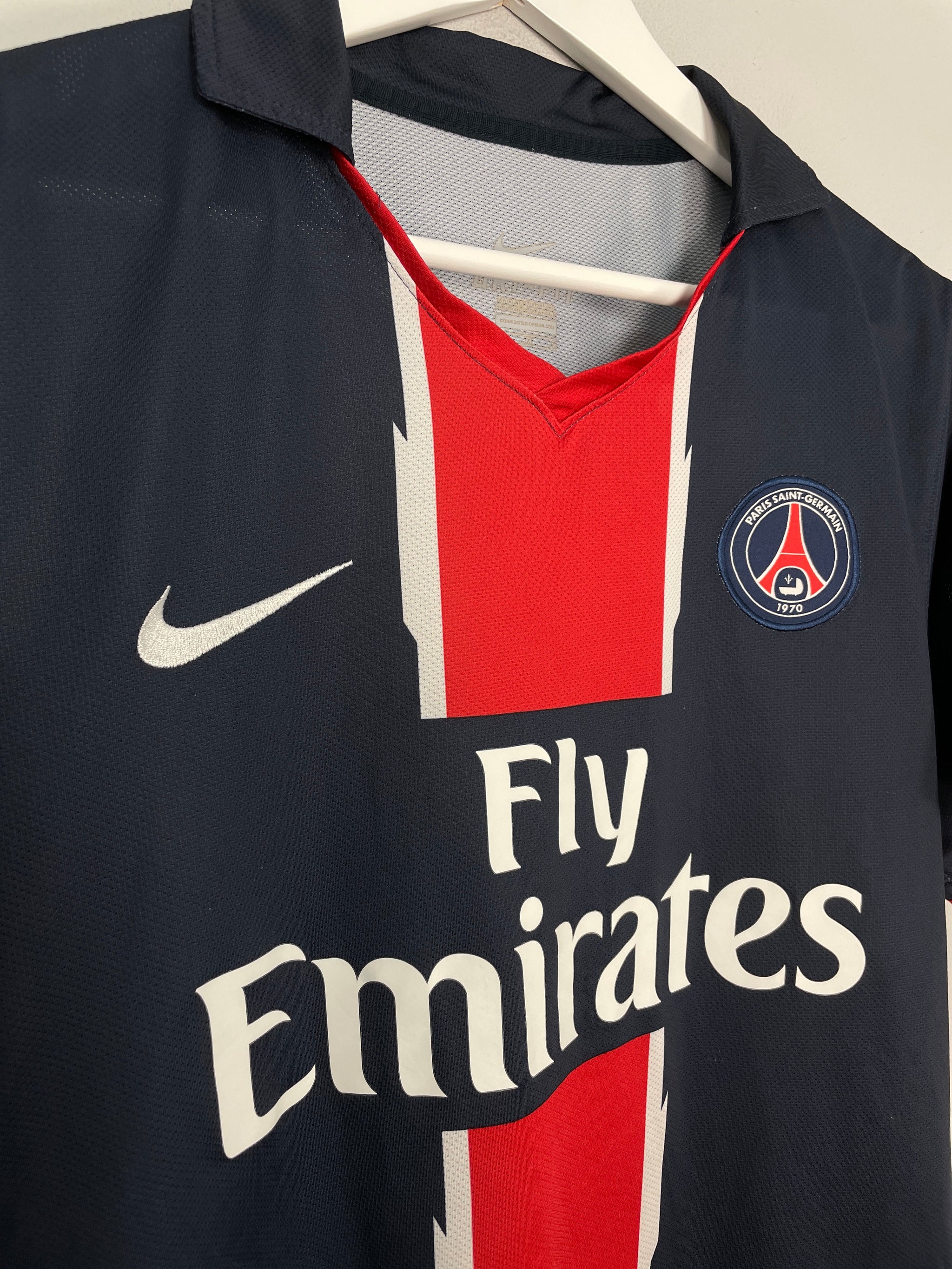 CULT KITS - 2010/11 PSG HOME SHIRT (M) NIKE – Cult Kits