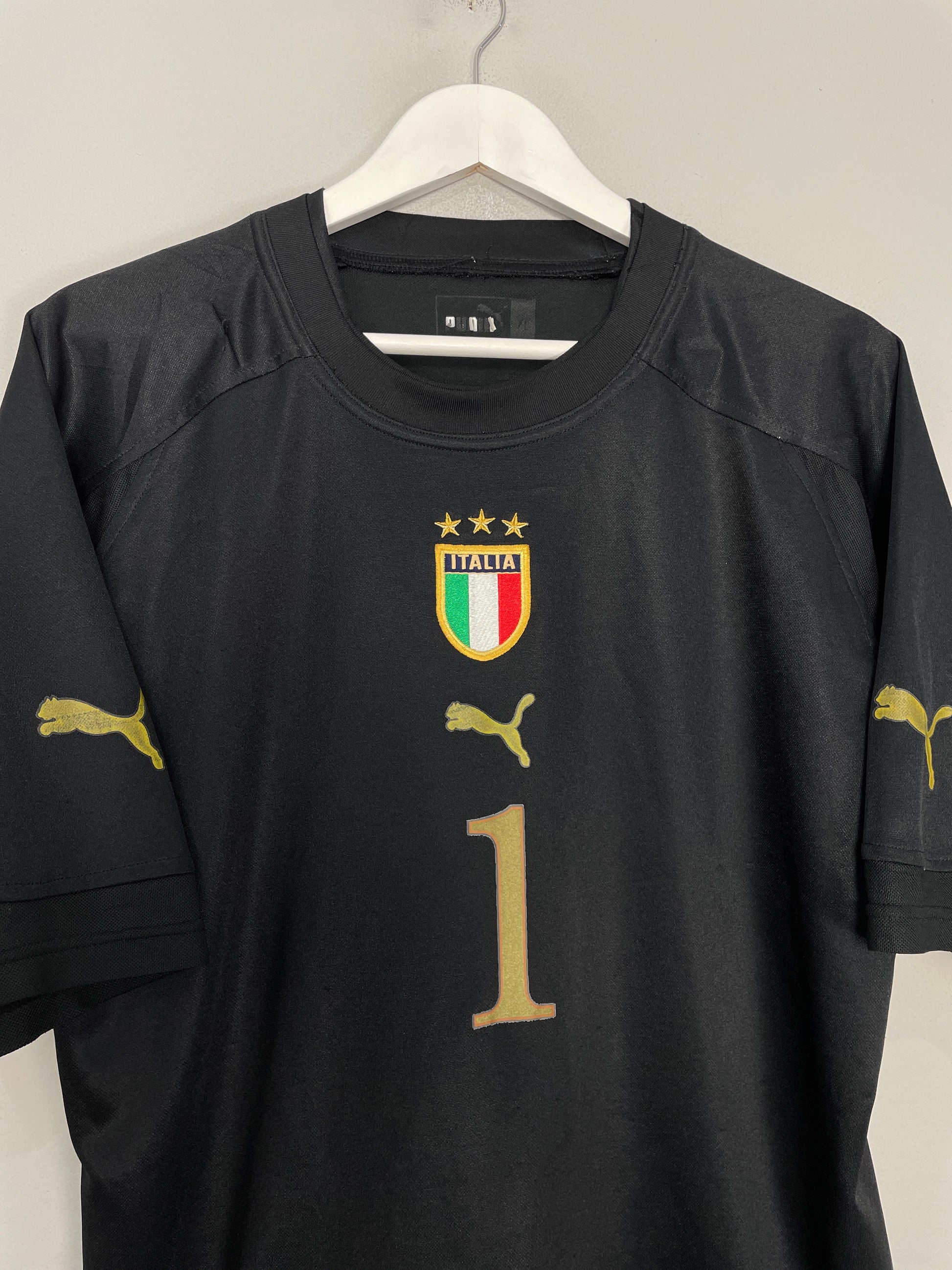 CULT KITS - 2005/06 ITALY BUFFON #1 GK SHIRT (XL) PUMA – Cult Kits