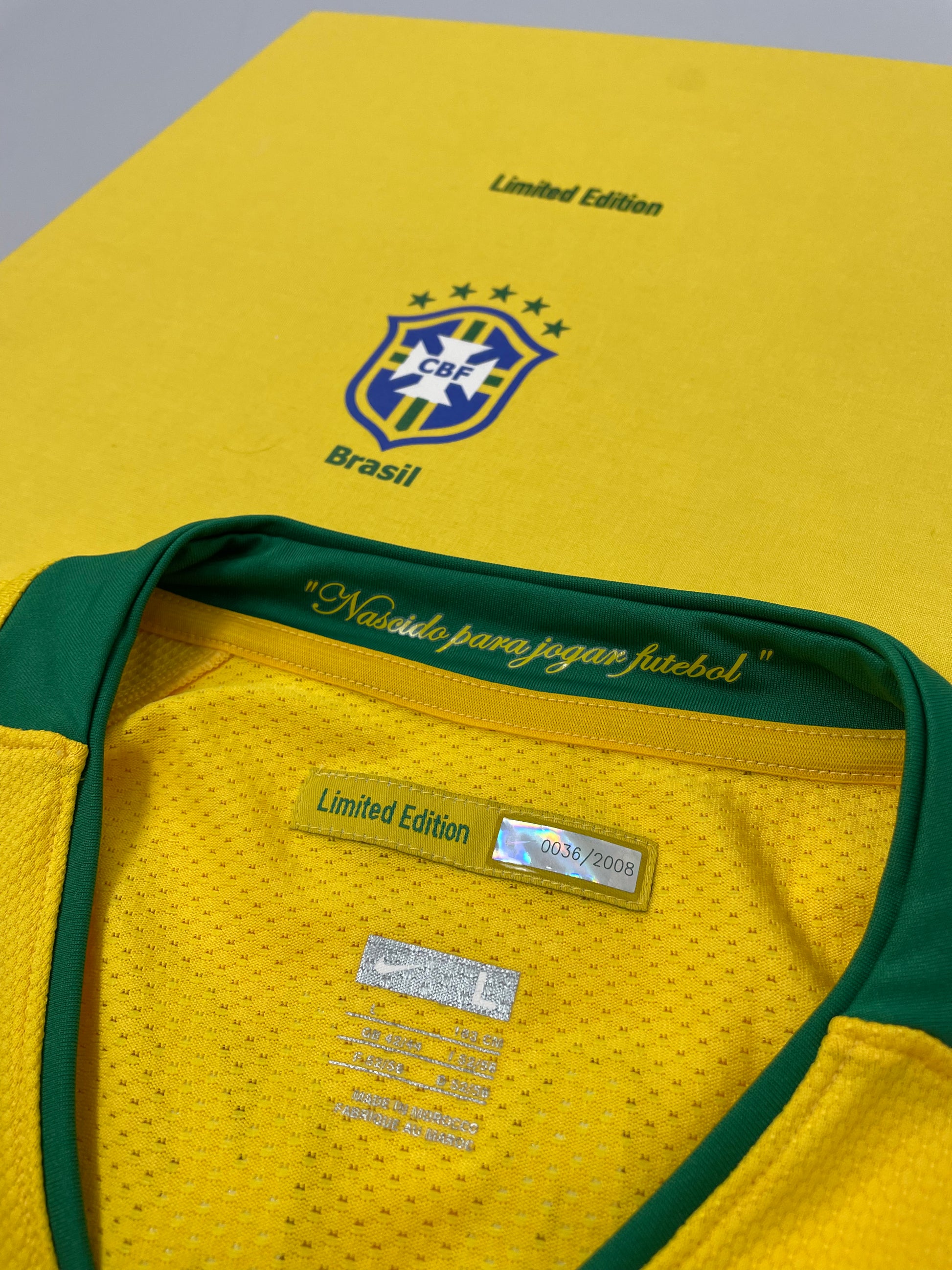 CULT KITS - 2008/10 BRAZIL KAKA #8 LIMITED EDITION PLAYER ISSUE HOME ...