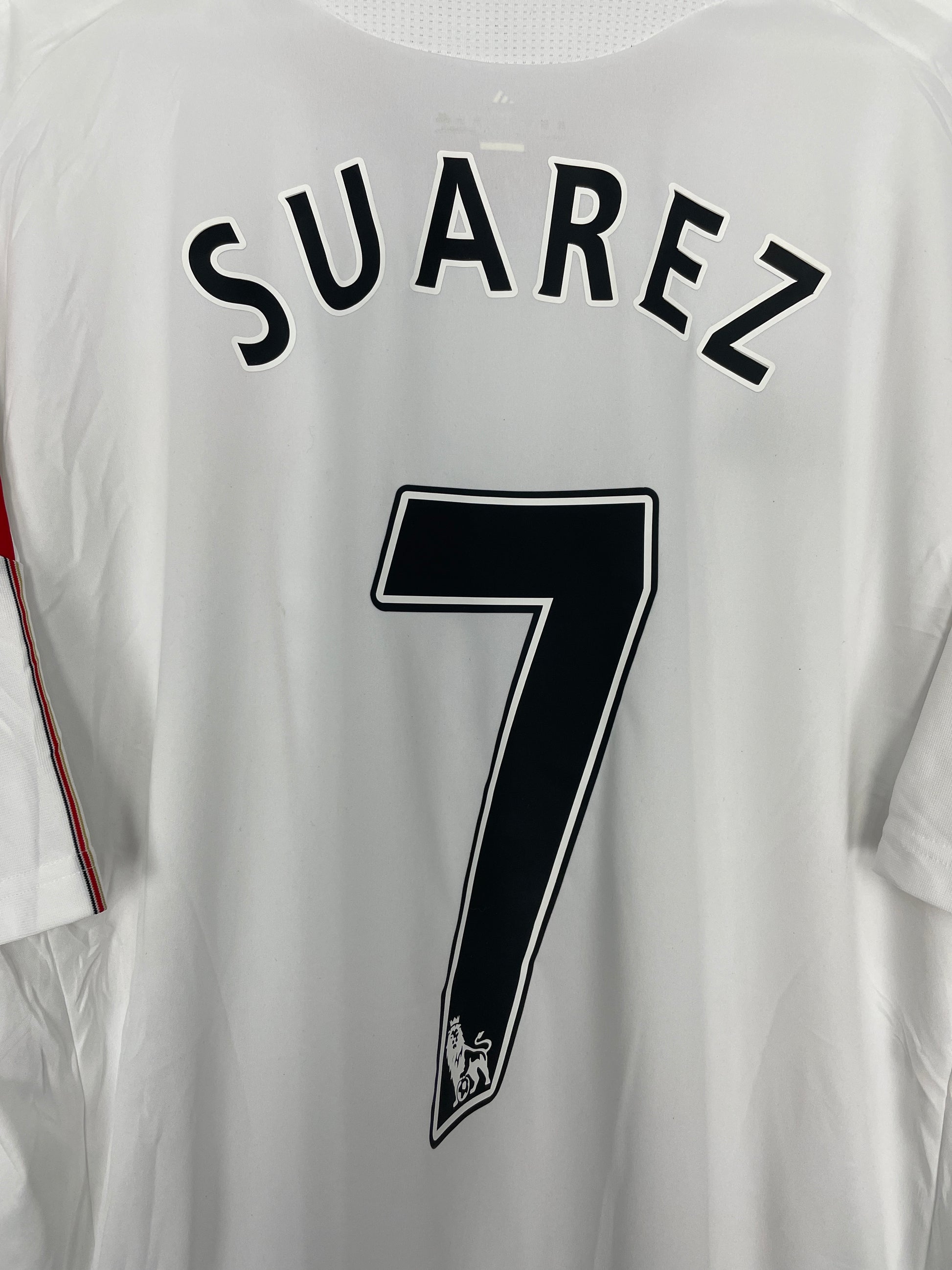 CULT KITS - 2010/11 LIVERPOOL SUAREZ #7 AWAY SHIRT (XXL) ADIDAS – Cult Kits