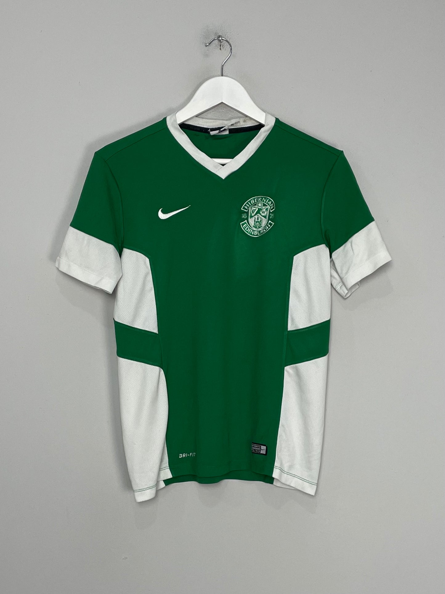CULT KITS - 2010'S HIBERNIAN TRAINING SHIRT (M) NIKE – Cult Kits