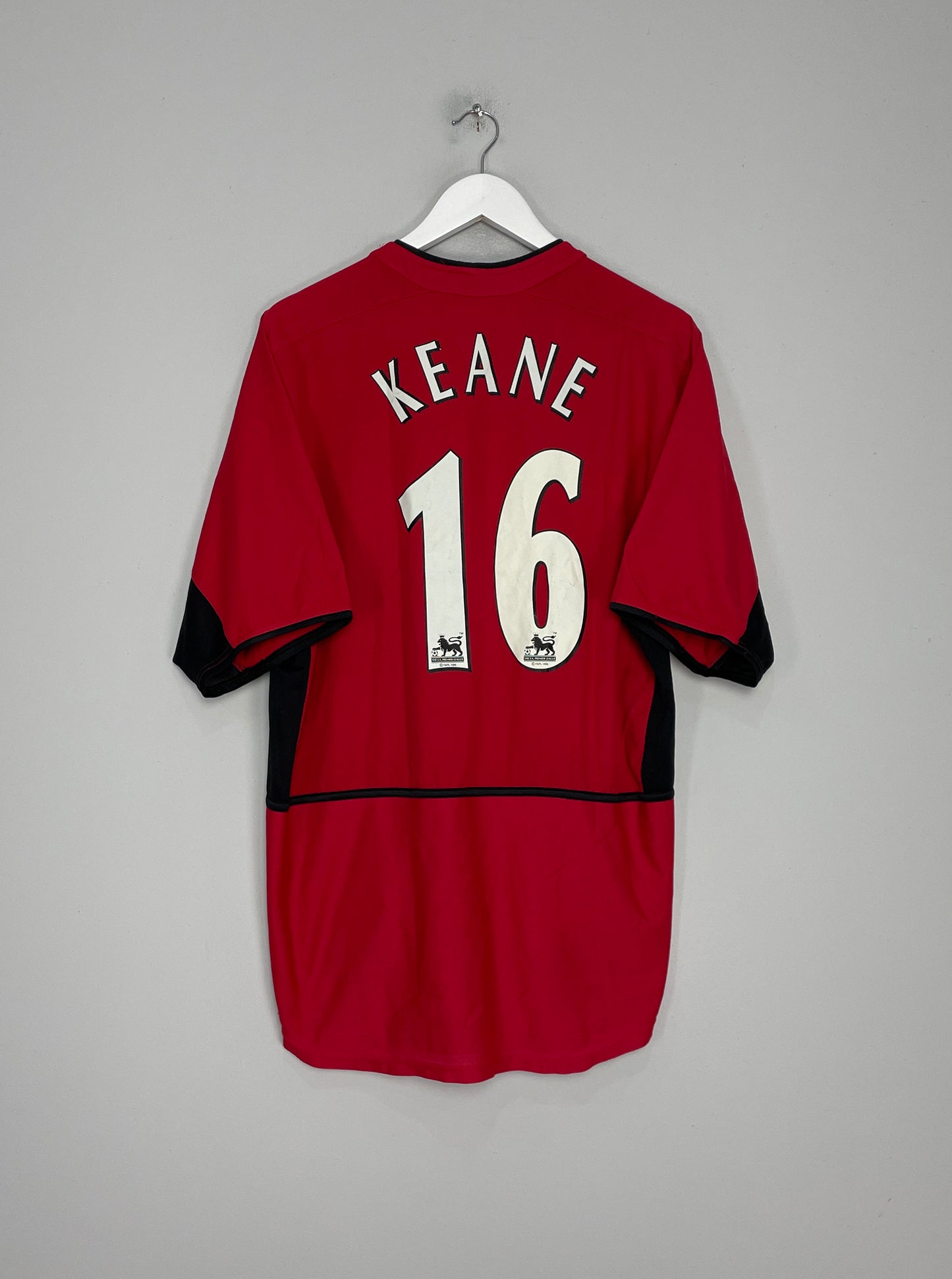 CULT KITS - 2002/04 MANCHESTER UNITED KEANE #16 HOME SHIRT (L) NIKE ...
