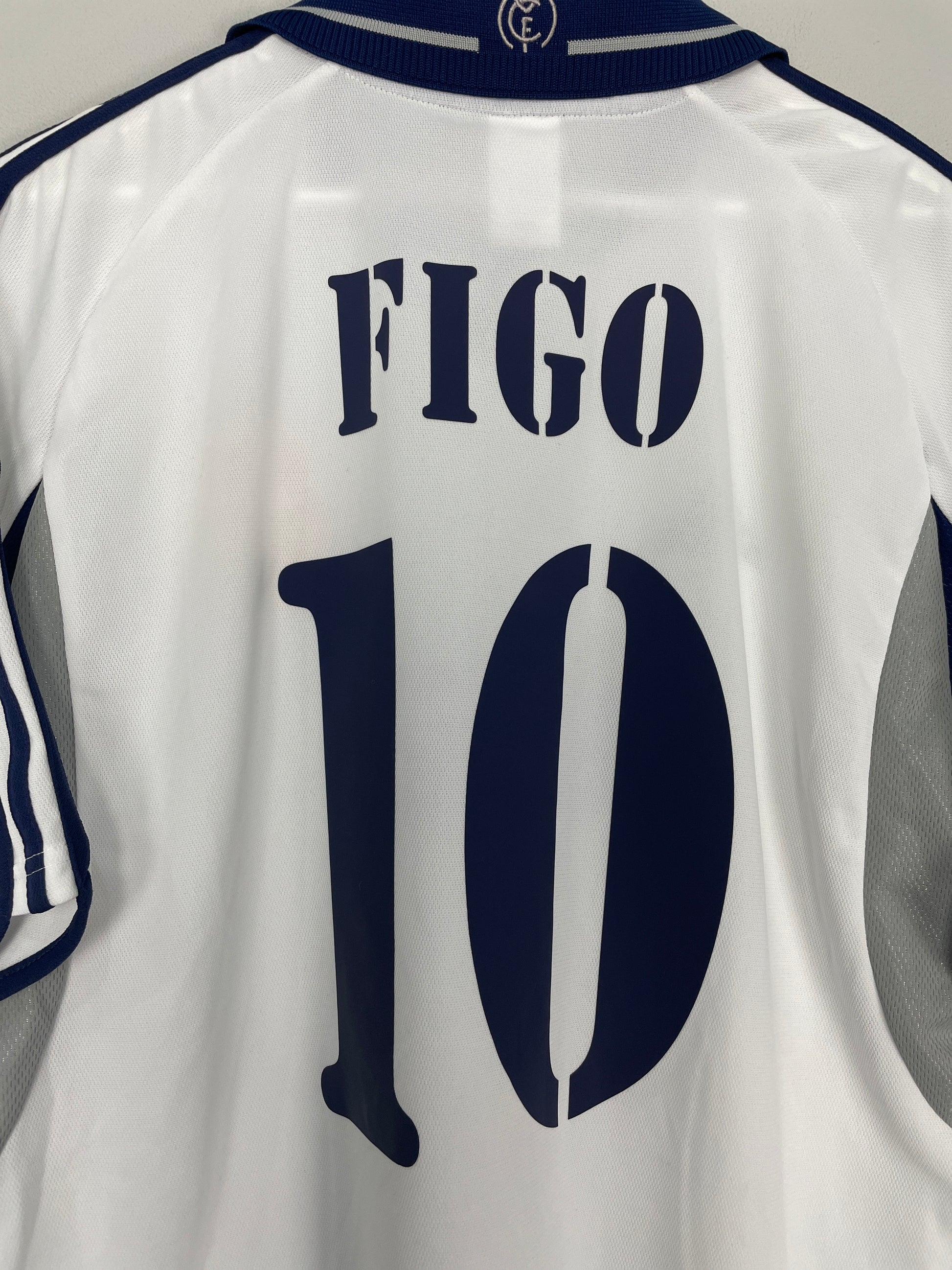 CULT KITS - 2000/01 REAL MADRID FIGO #10 HOME SHIRT (XL) ADIDAS – Cult Kits