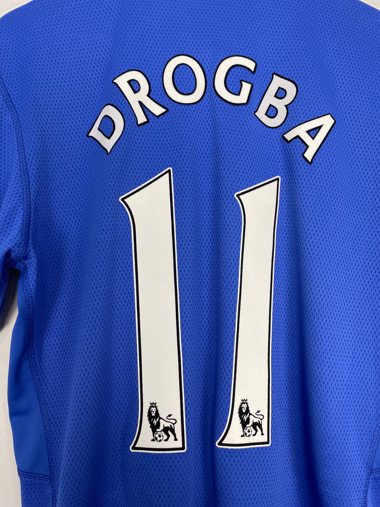 CULT KITS - 2009/10 CHELSEA DROGBA #11 HOME SHIRT (M) ADIDAS – Cult Kits