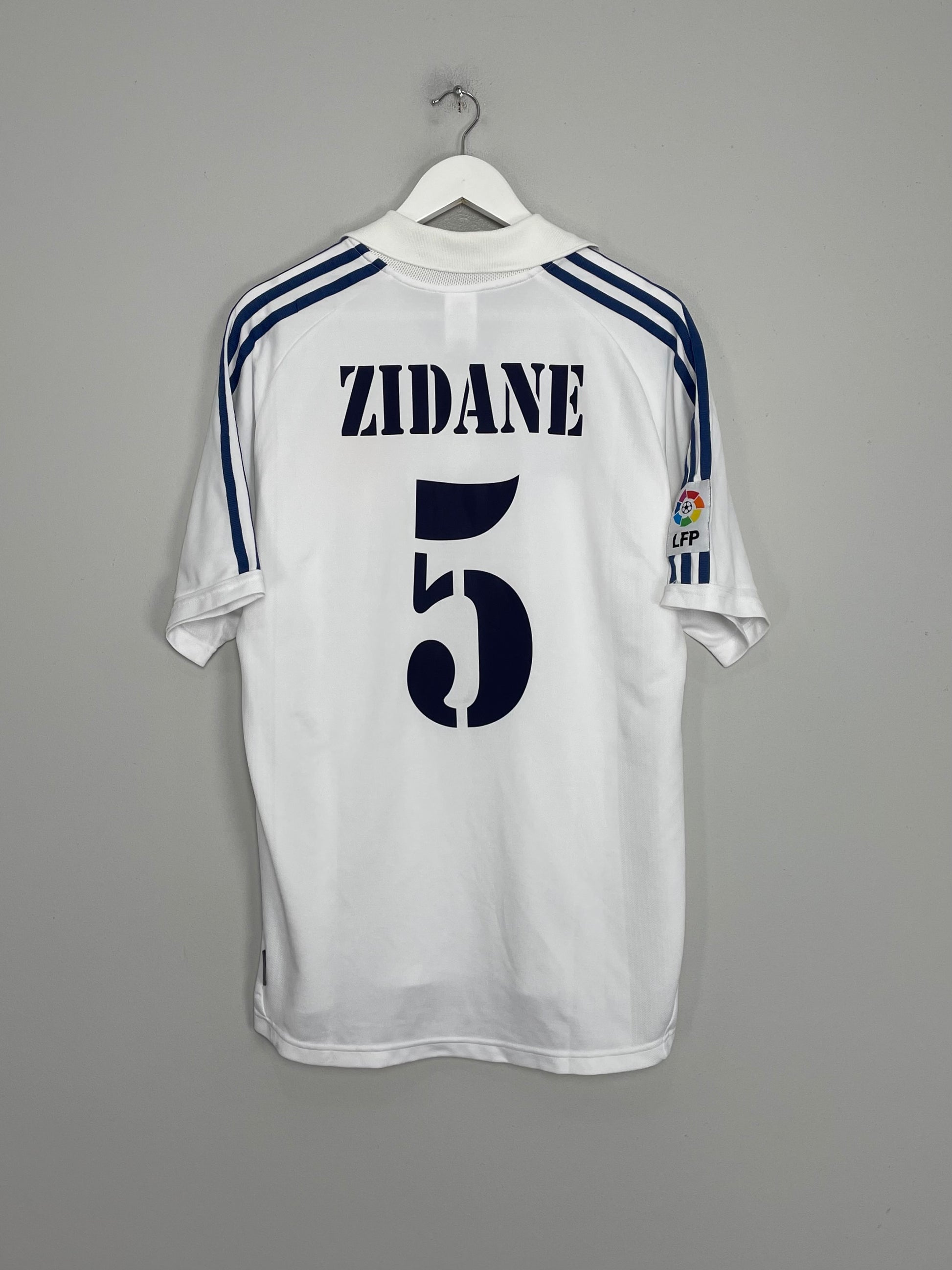 CULT KITS - 2001 REAL MADRID ZIDANE #5 HOME SHIRT (M) ADIDAS – Cult Kits
