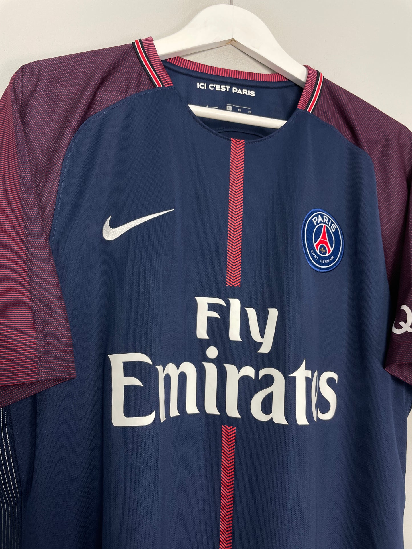 CULT KITS - 2017/18 PSG HOME SHIRT (XL) NIKE – Cult Kits