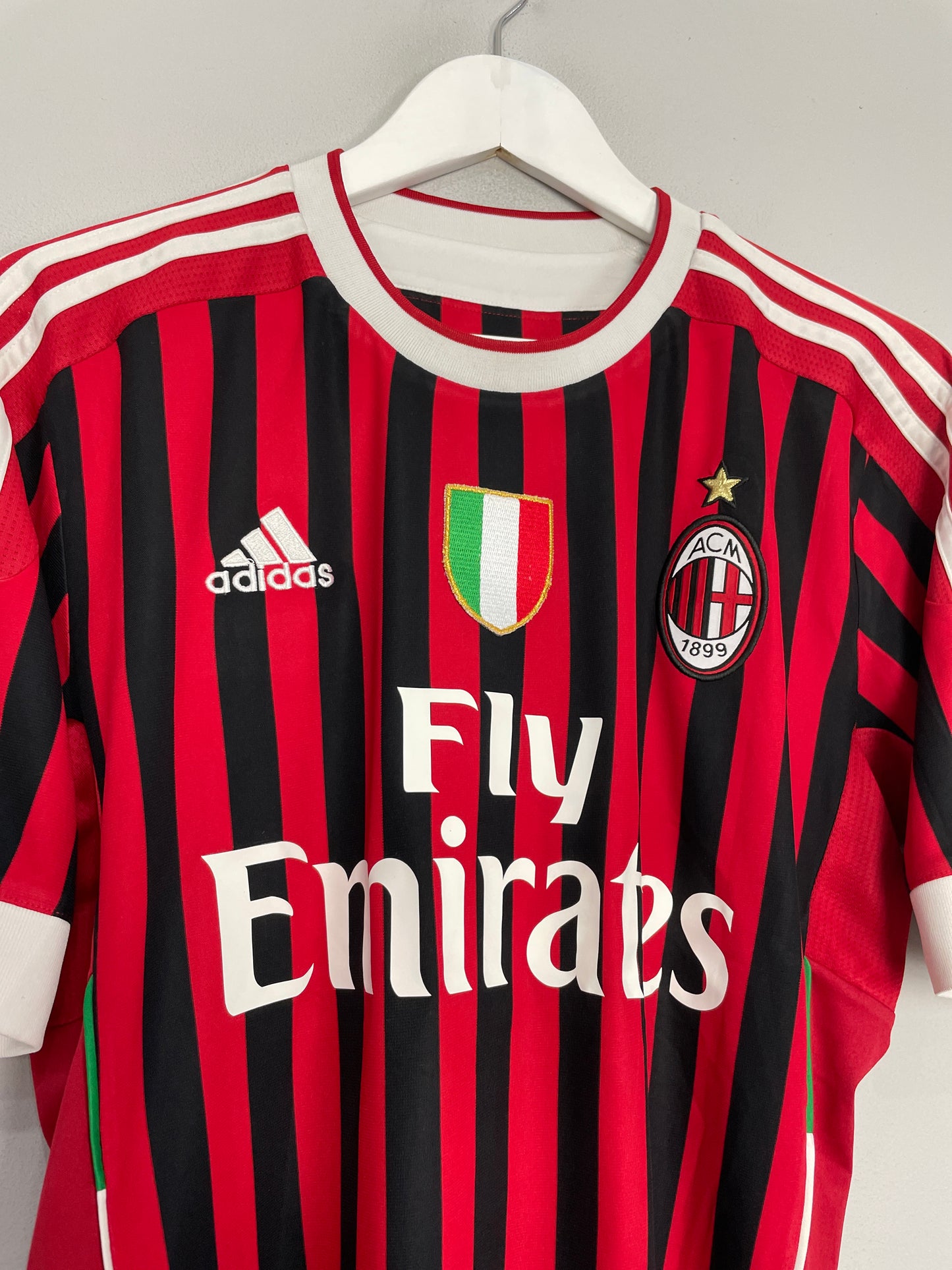 CULT KITS - 2011/12 AC MILAN INZAGHI #9 HOME SHIRT (M) ADIDAS – Cult Kits