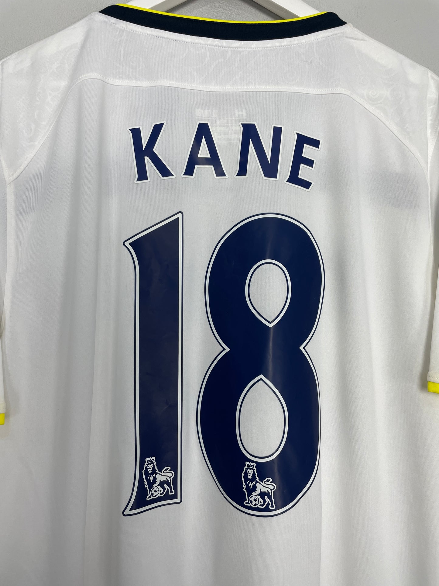 CULT KITS - 2014/15 TOTTENHAM KANE #18 HOME SHIRT (XL) UNDER ARMOUR ...