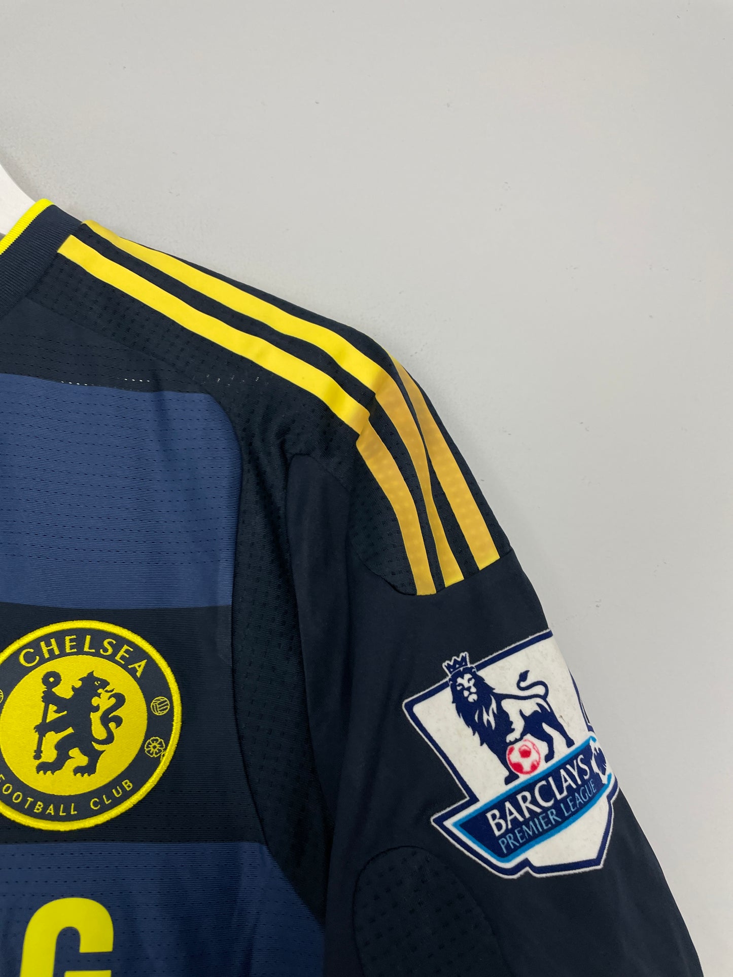 CULT KITS - 2009/10 CHELSEA LAMPARD #8 *PLAYER ISSUE* AWAY SHIRT (M ...