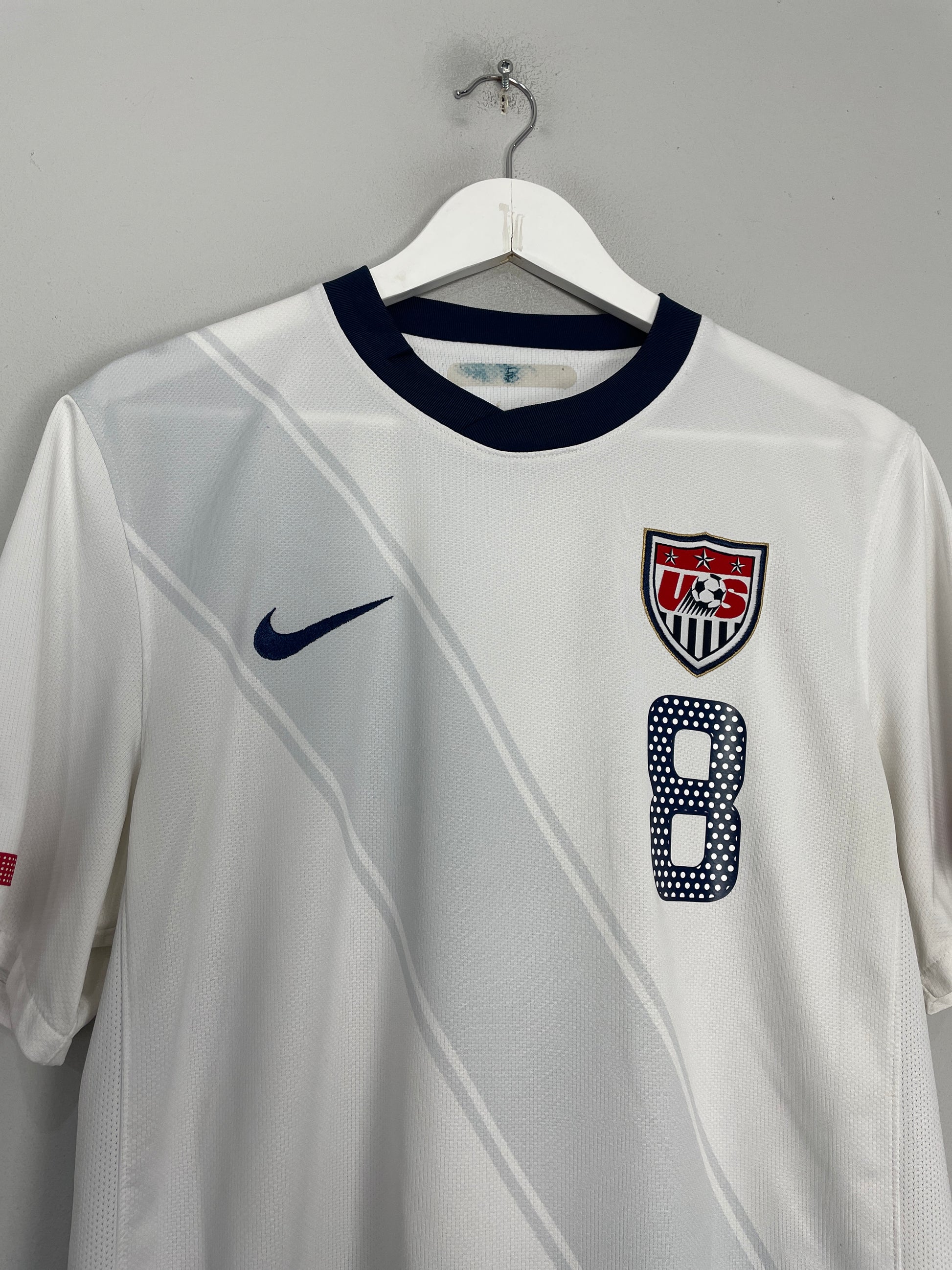 CULT KITS - 2010/11 USA DEMPSEY #8 HOME SHIRT (M) NIKE – Cult Kits
