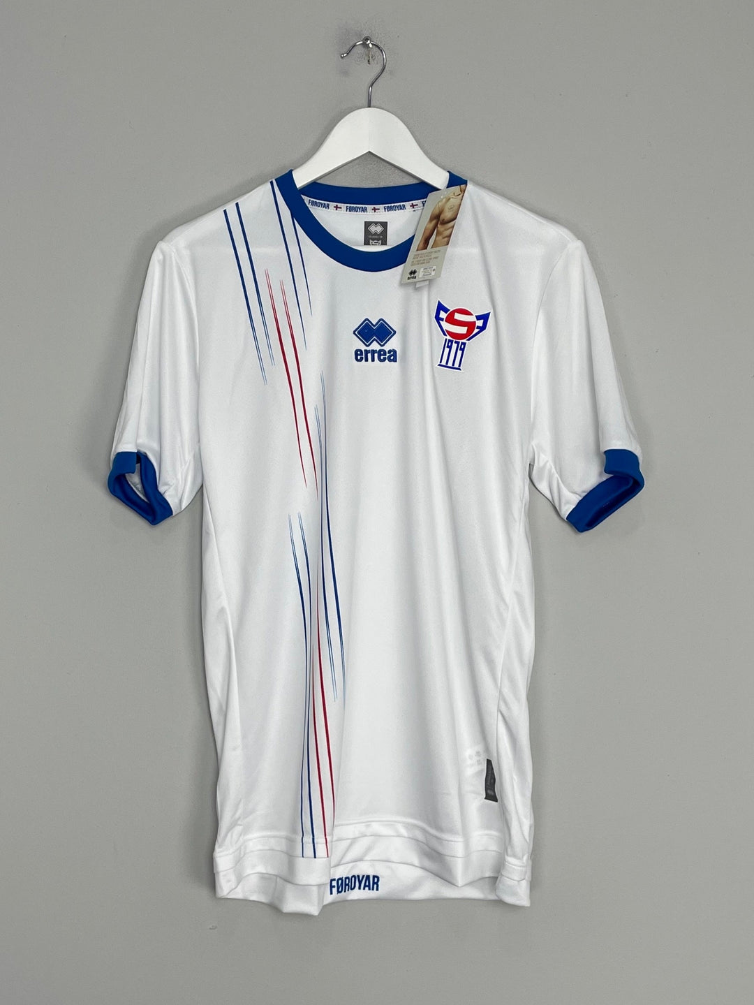 2022/23 Faroe Islands *BNWT* Home Shirt (Multiple Sizes) Errea | Cult Kits